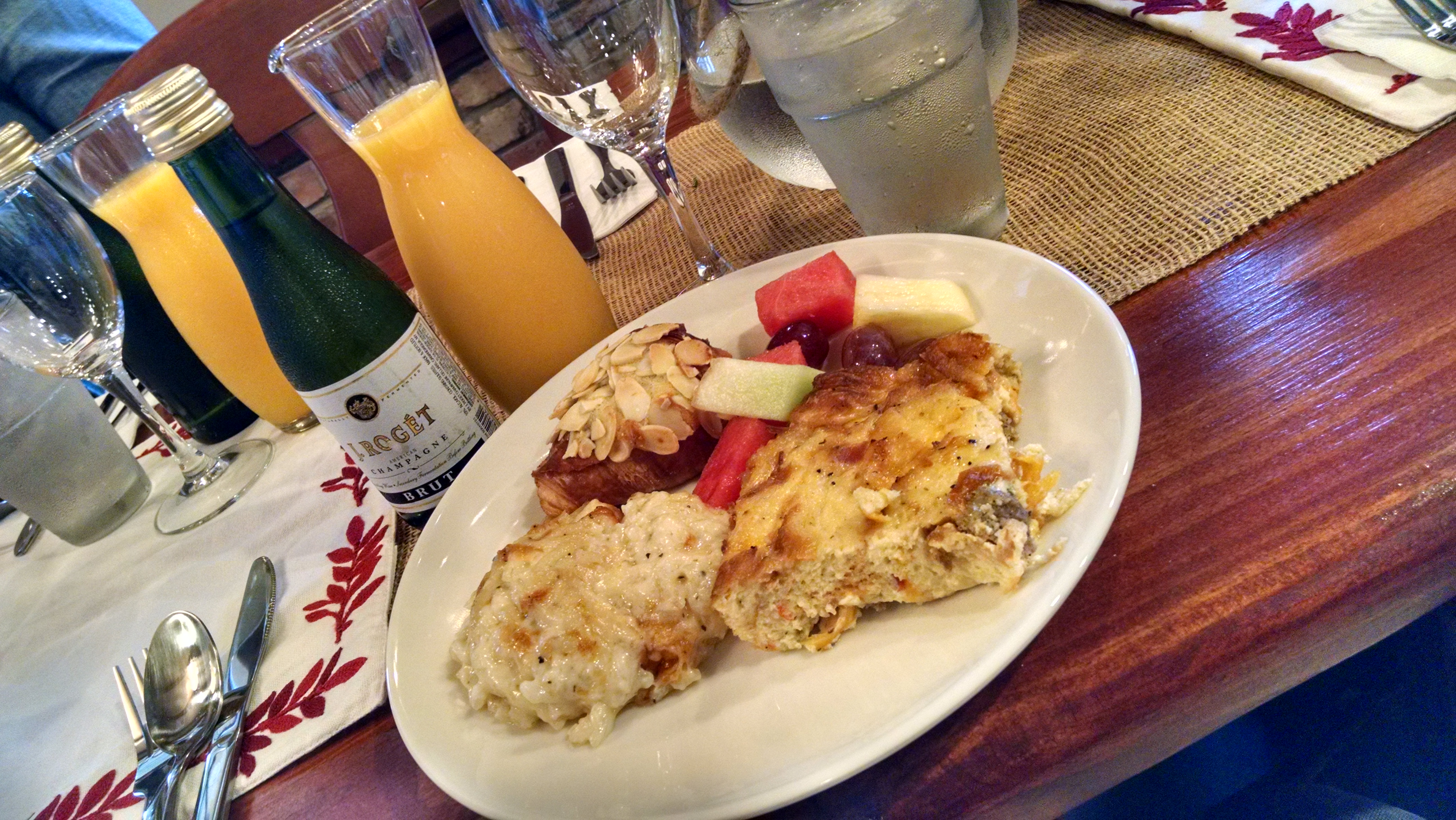 It’s a foodie holiday so get out to Houston restaurants and hotels for ...