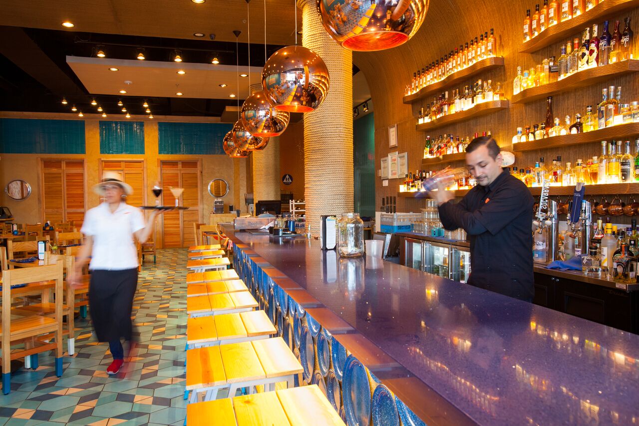 Houston restaurants are Super Bowl ready with specials across the board ...