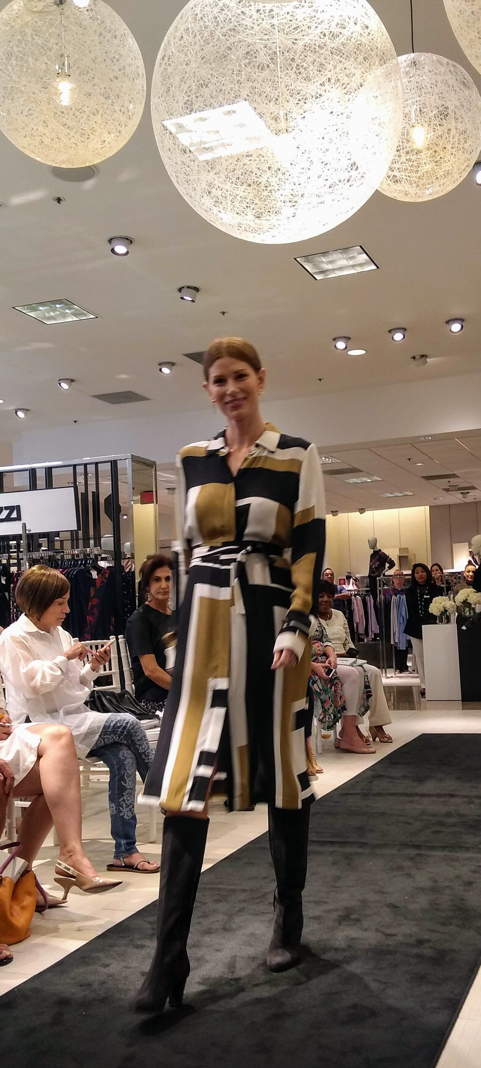 FASHION/BEAUTY – HOT IN HOUSTON NOW