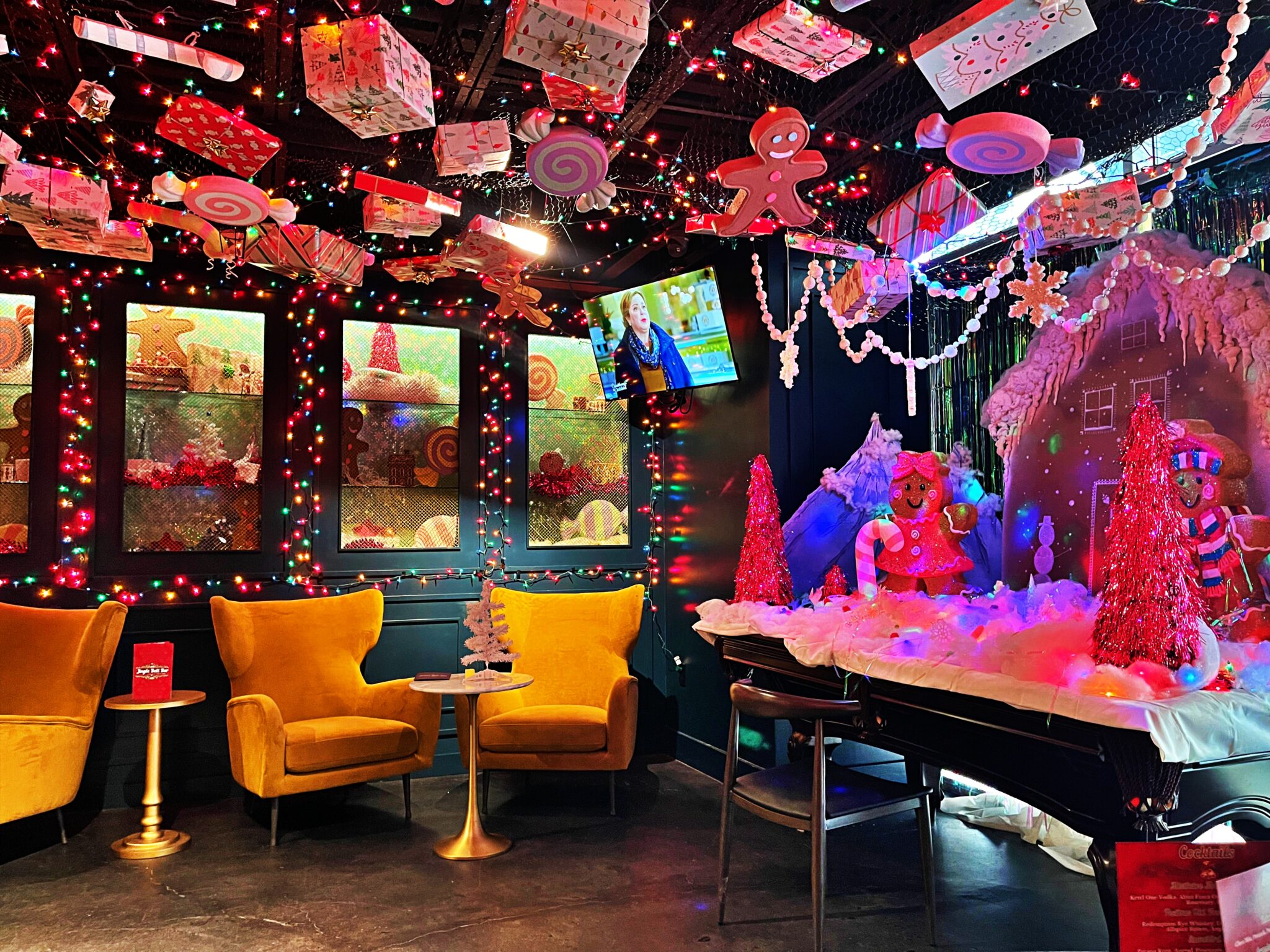 Houston’s Holiday Wonderland is Back: Jingle Bell Bar Takes Root at ...